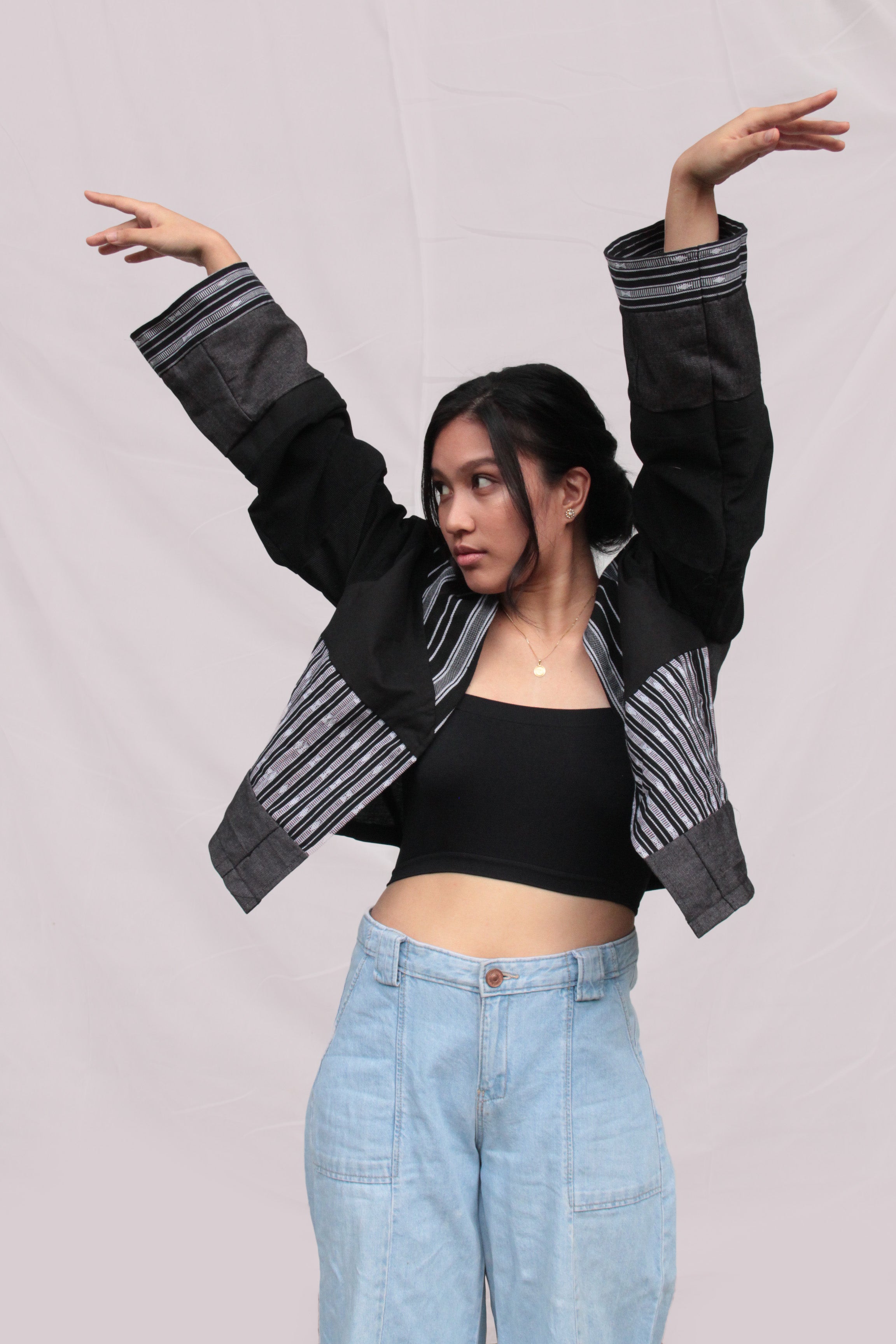 Hanap Habi Kris Kimono | Roots Collective – Roots Collective PH